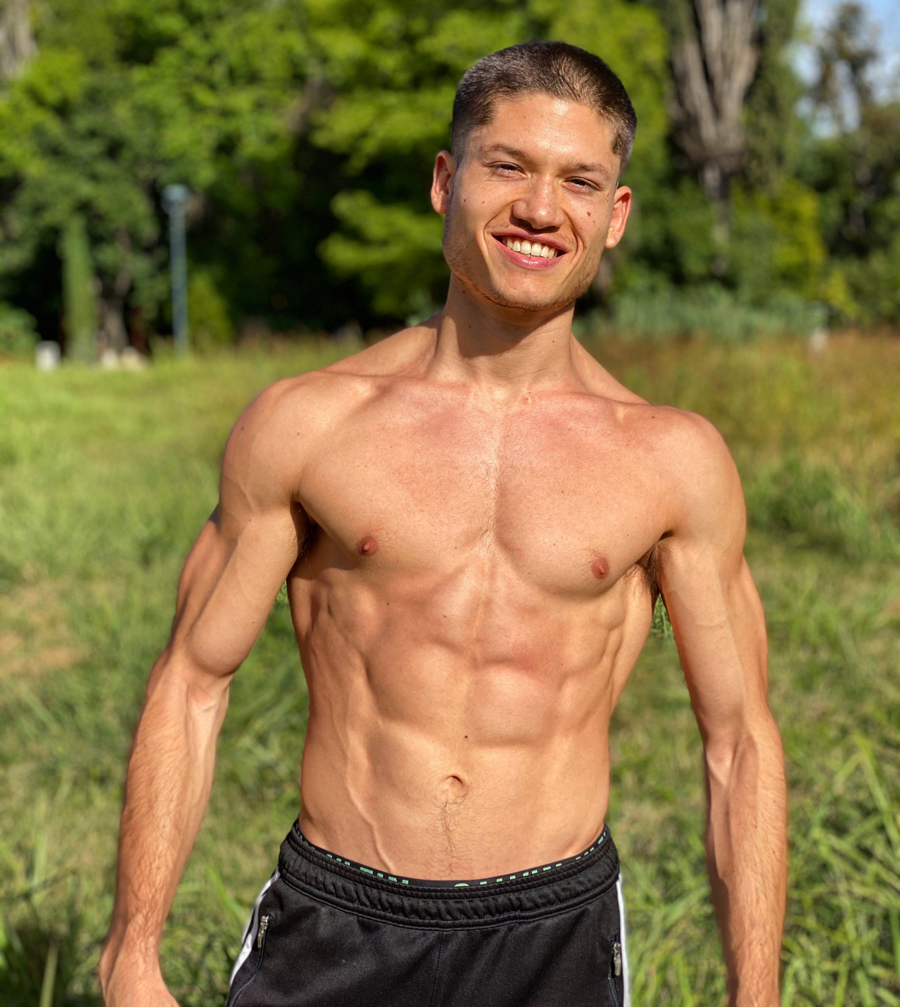 ¡RECIBE TUS RUTINAS GRATIS!