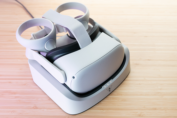 La FUEL COMPACT VR CHARGING STATION per META QUEST 2 è ora disponibile ...