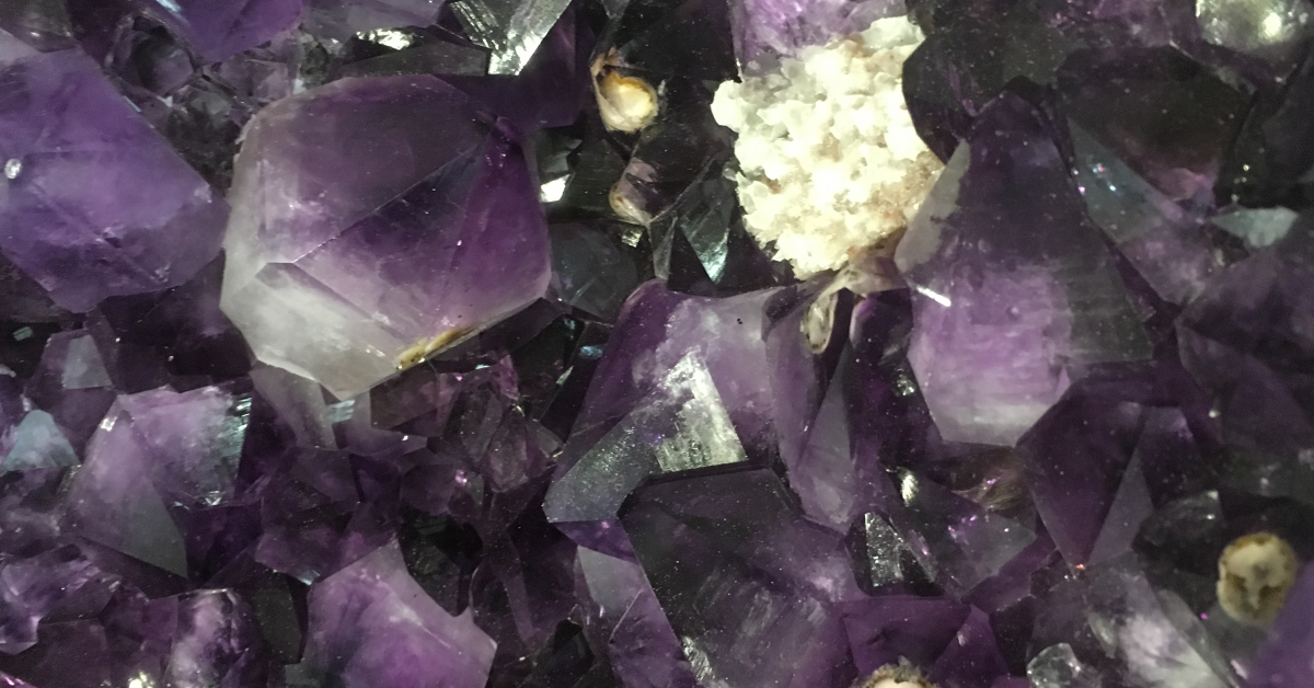 Mooncat Crystals Newsletter